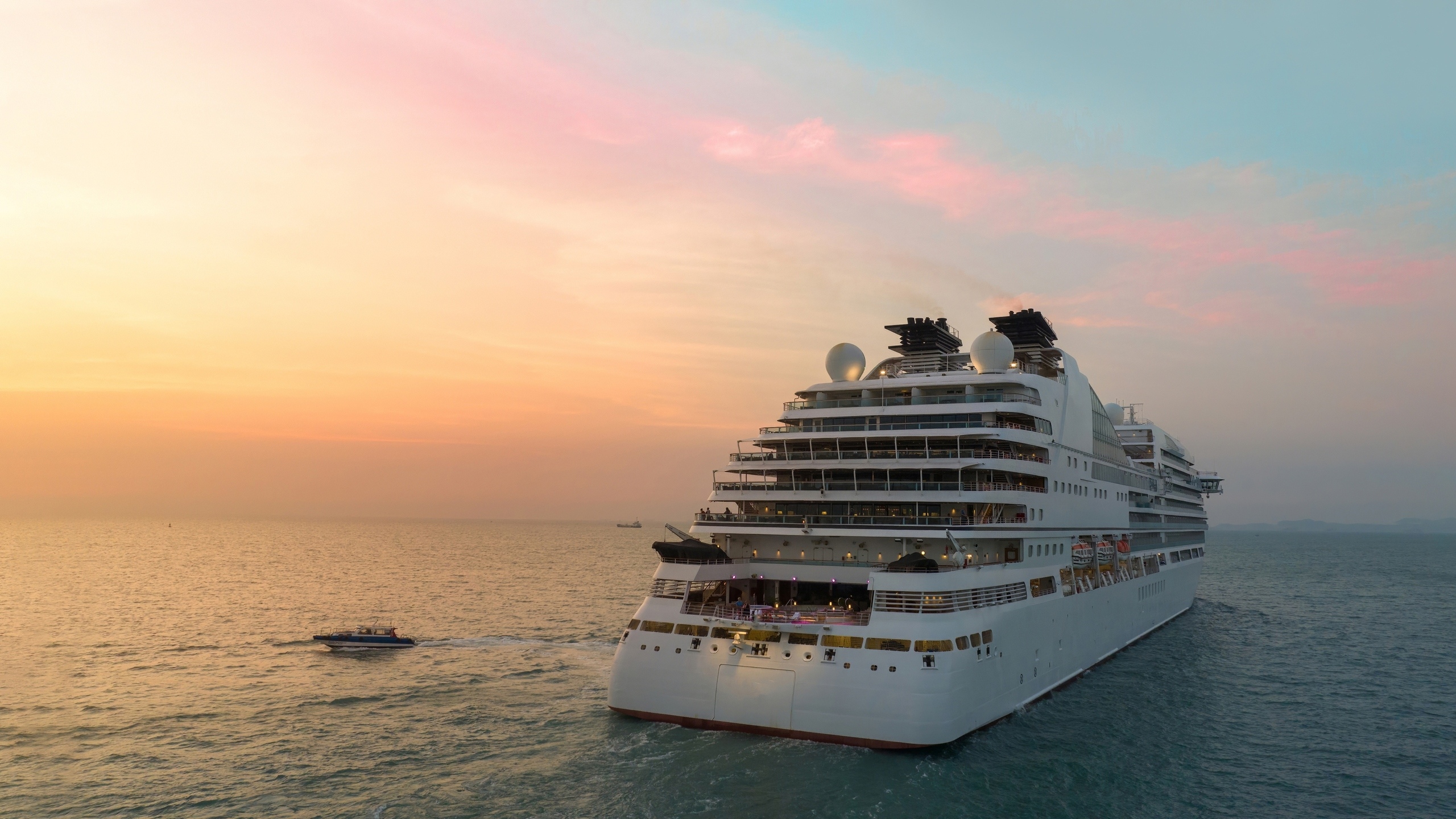 The Solo Cruise Company | Embark On Your Solo Voyage of Discovery